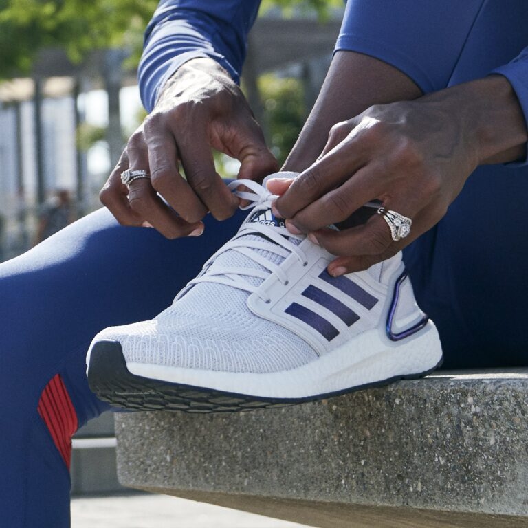 Giày Ultra Boost 20 chính hãng 2025