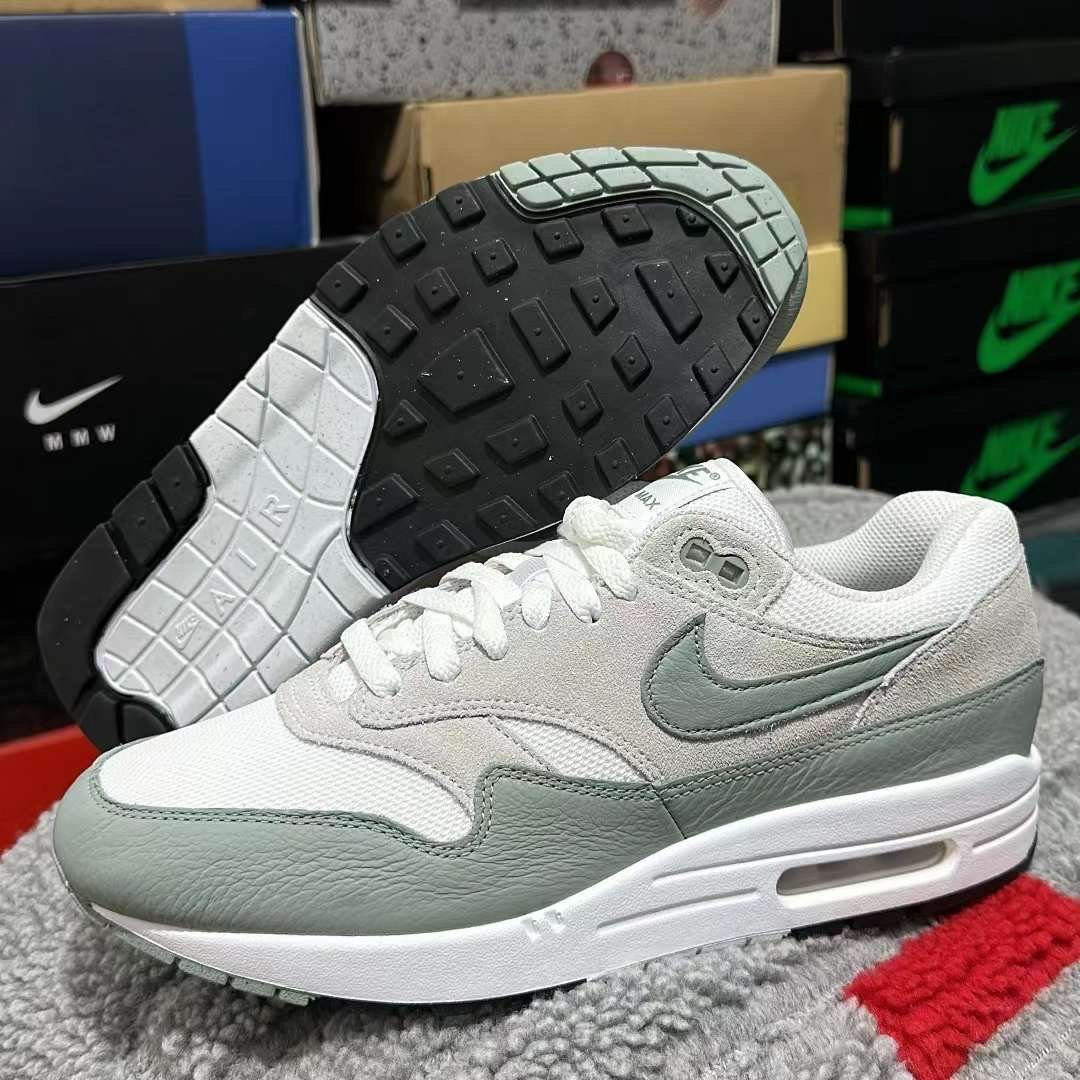 Giày Nike Air Max 1 'Mica Green' DZ4549-100 Authentic-Shoes