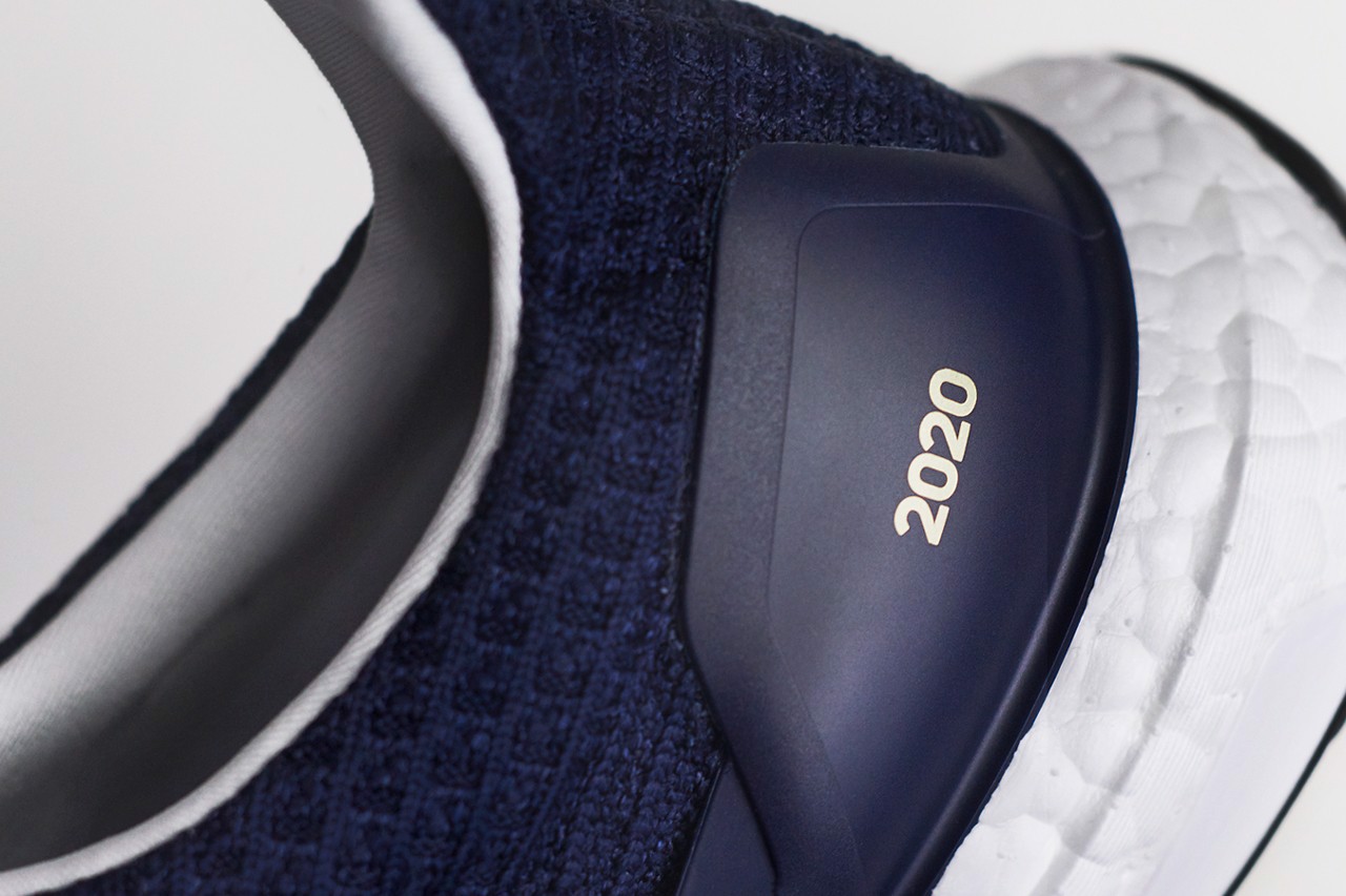 Cùng adidas ra mắt phiên bản UltraBOOST DNA "Marathon Of Hope" tưởng ...