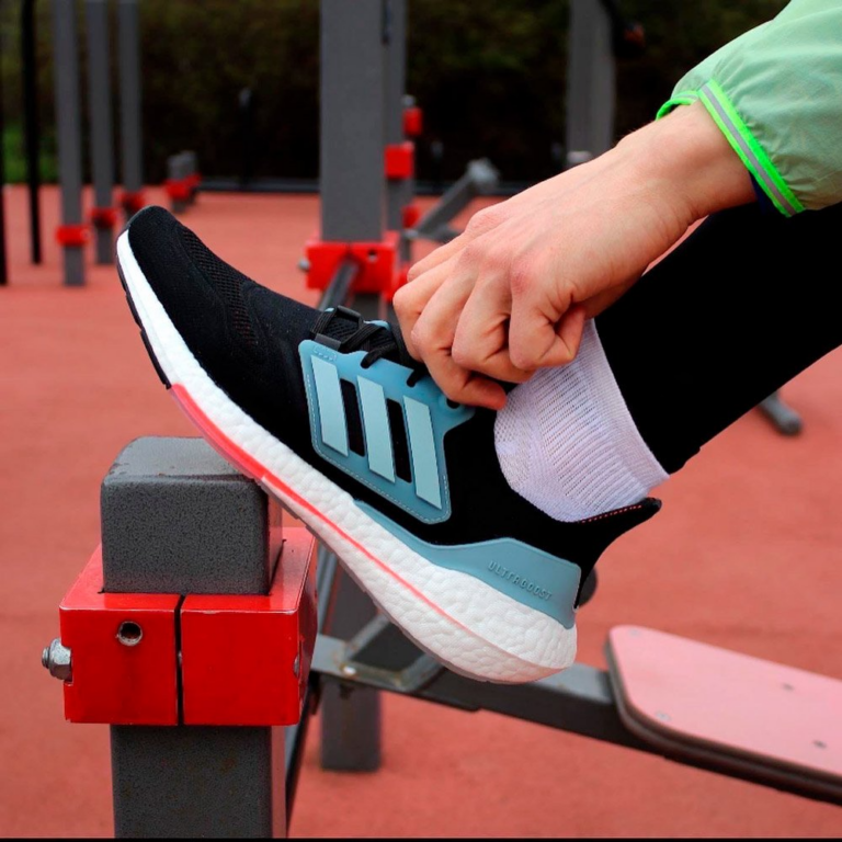 Giày Ultra Boost 22 chính hãng 2025