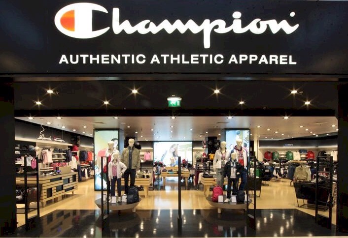 Lịch sử và ý nghĩa đằng sau Logo thương hiệu của Champion - Authentic-Shoes