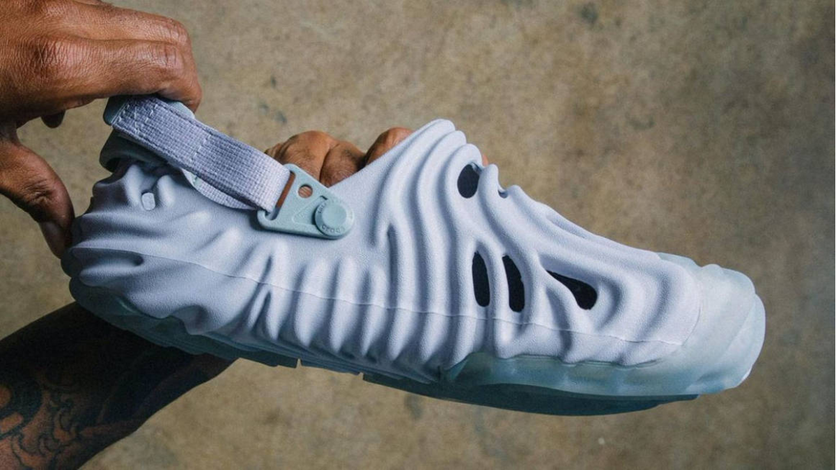 5 phiên bản Collab đáng mua nhất của dép Crocs mùa hè này - Authentic-Shoes