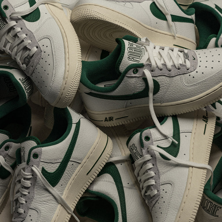 Giày Nike Air Force 1 Low '07 LX 'Command Force' DR0148–102