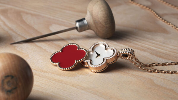 Van Cleef & Arpels 'Alhambra' - bí ẩn làm nên thành công? (P2 ...