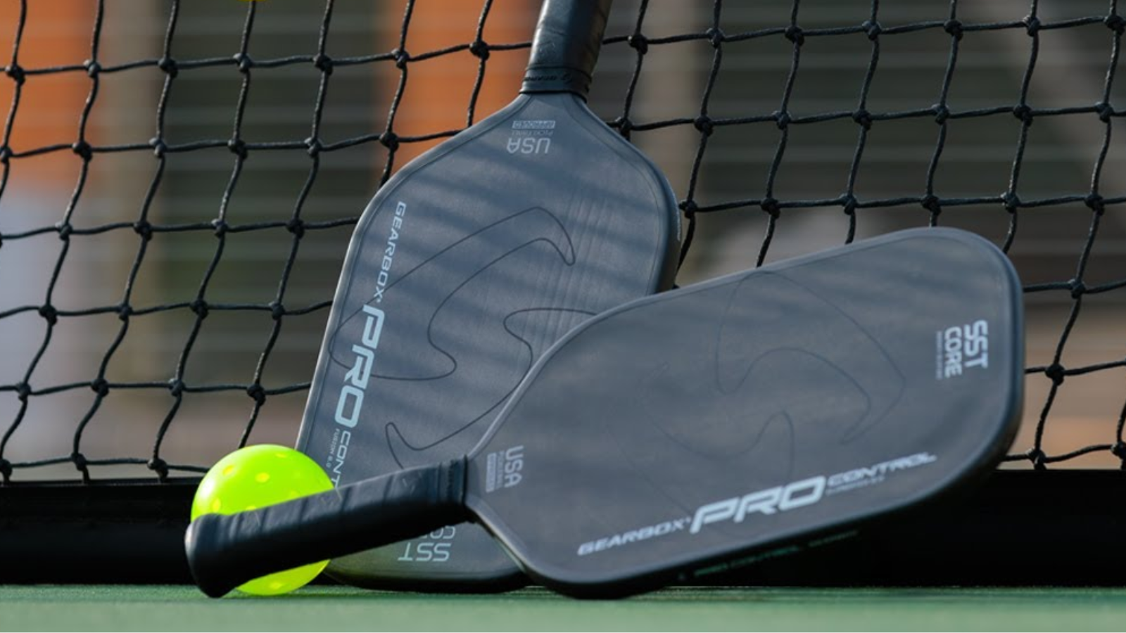 Gearbox Pro Control: Kiểm soát vợt Pickleball tối ưu