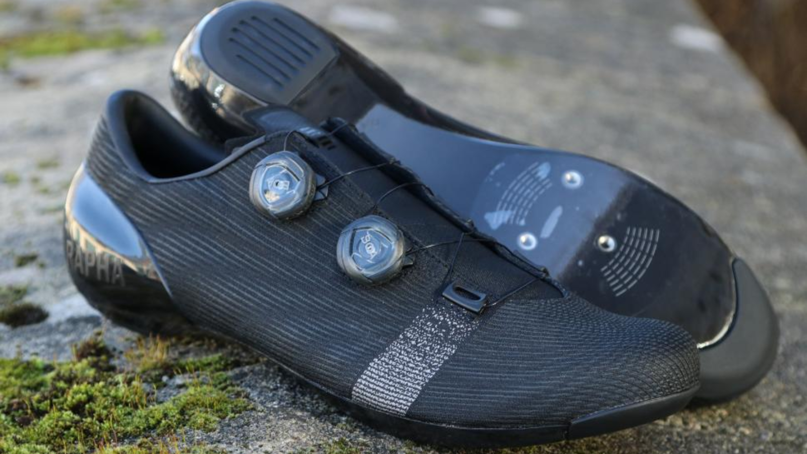 Rapha Pro Team Powerweave: Giày đua đỉnh cao 2025