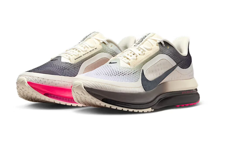 Nike Pegasus Premium phiên bản “Năm Ngựa” và cảm hứng Tết Nguyên Đán ...
