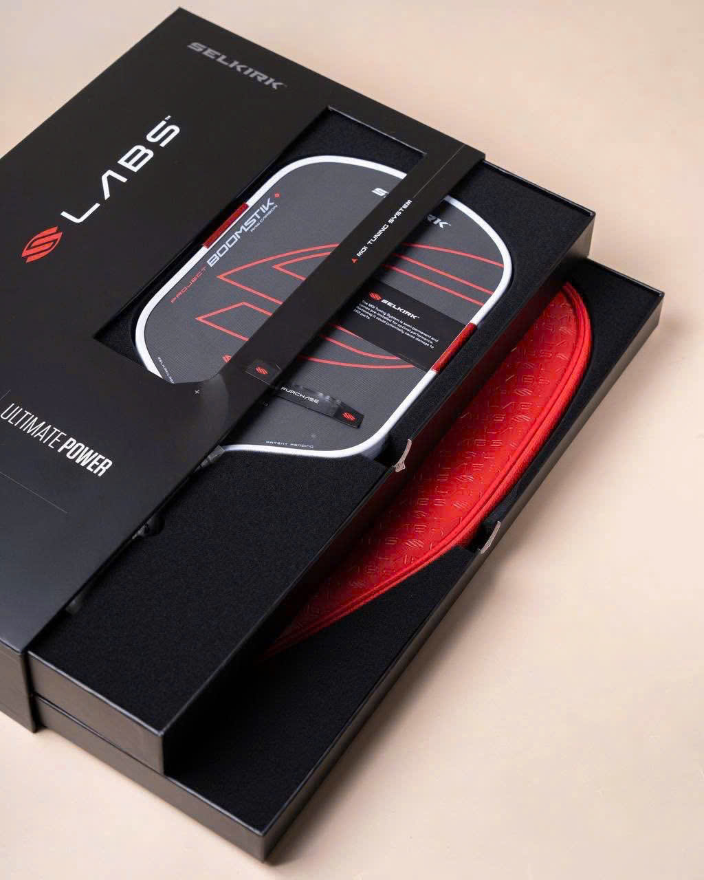 Selkirk Boomstick: Phân tích sự khác biệt giữa phiên bản Asia và USA ...